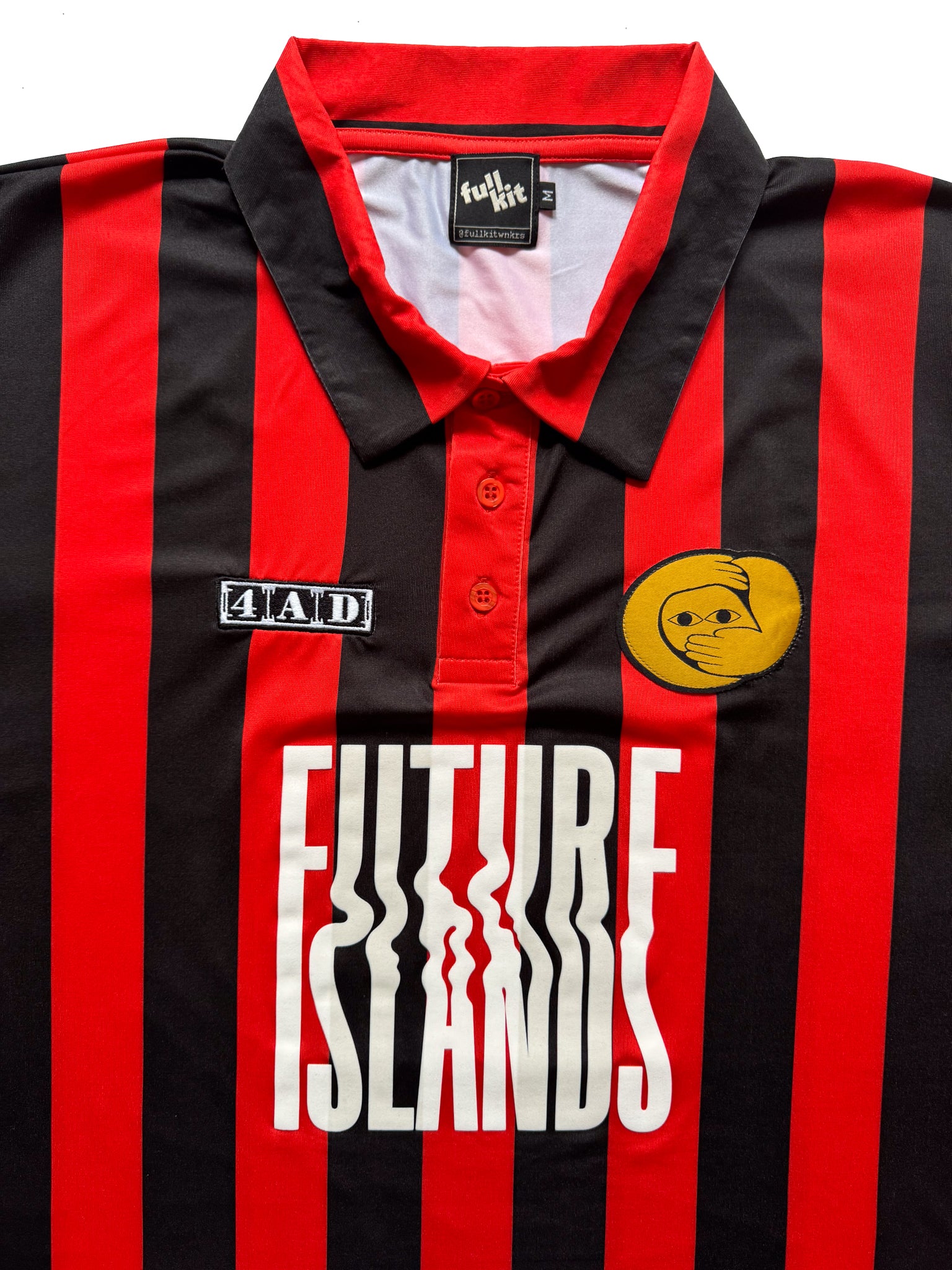 Future Islands – Kung Fu Merch